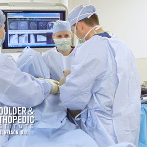 Dr. Ryan Nelson Demonstrates Shoulder Arthoscopy For National Video ...
